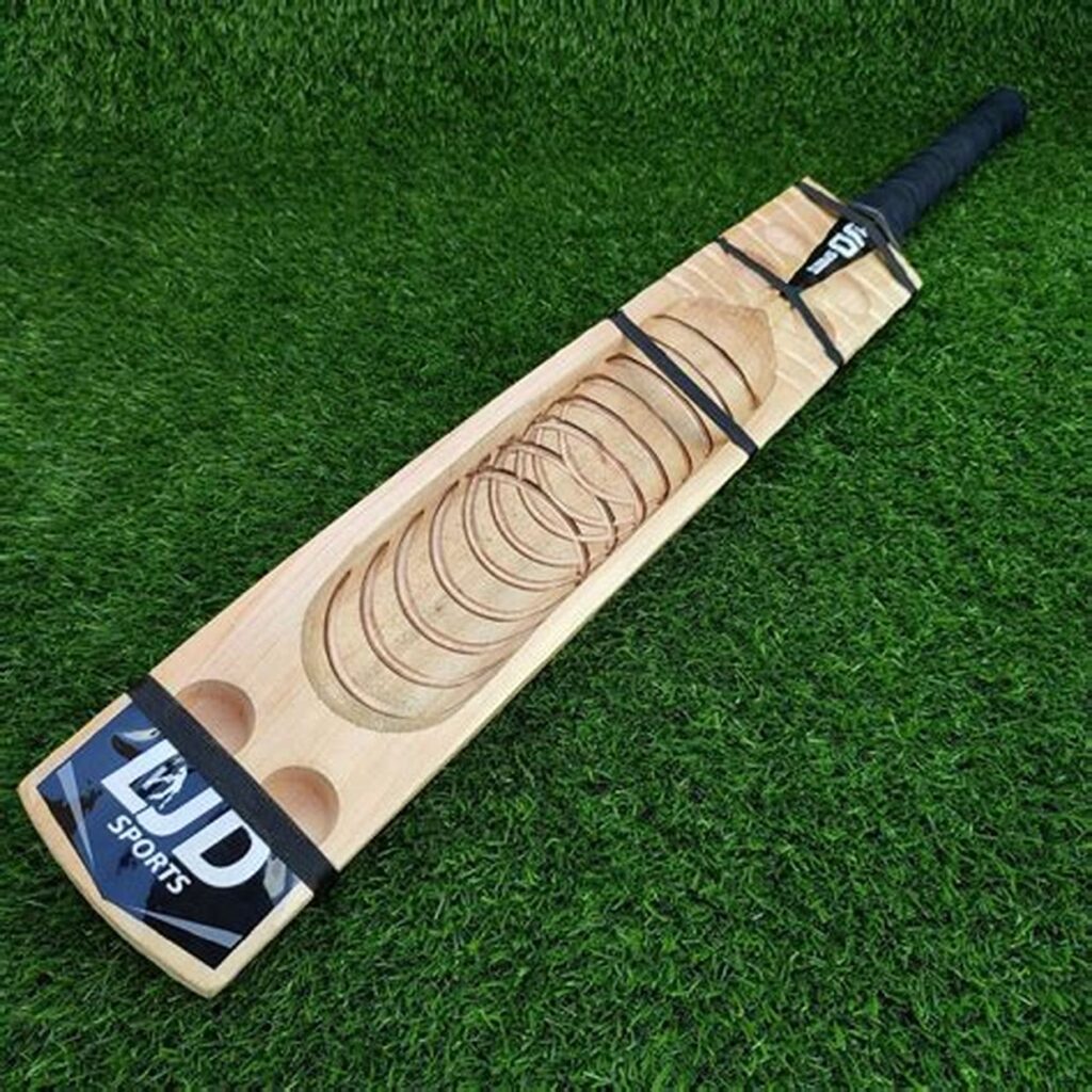 Tennis Cricket Bats ₹ 1,600 » TDSMSDS